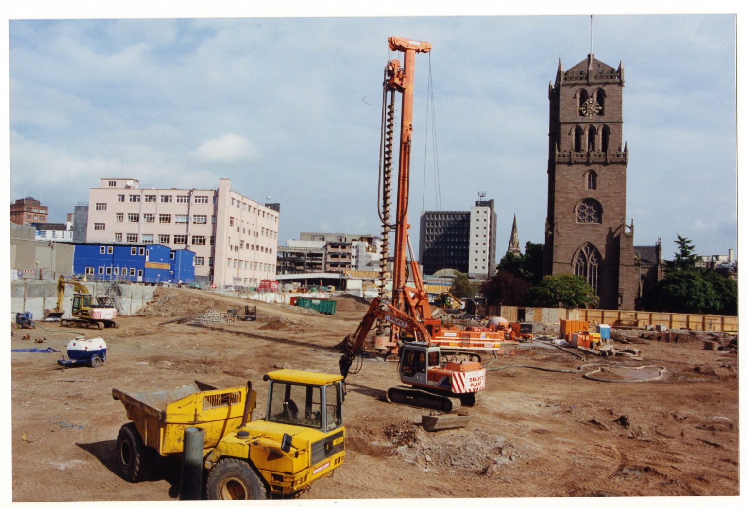 Then and now – changing Dundee: the Overgate – University culture